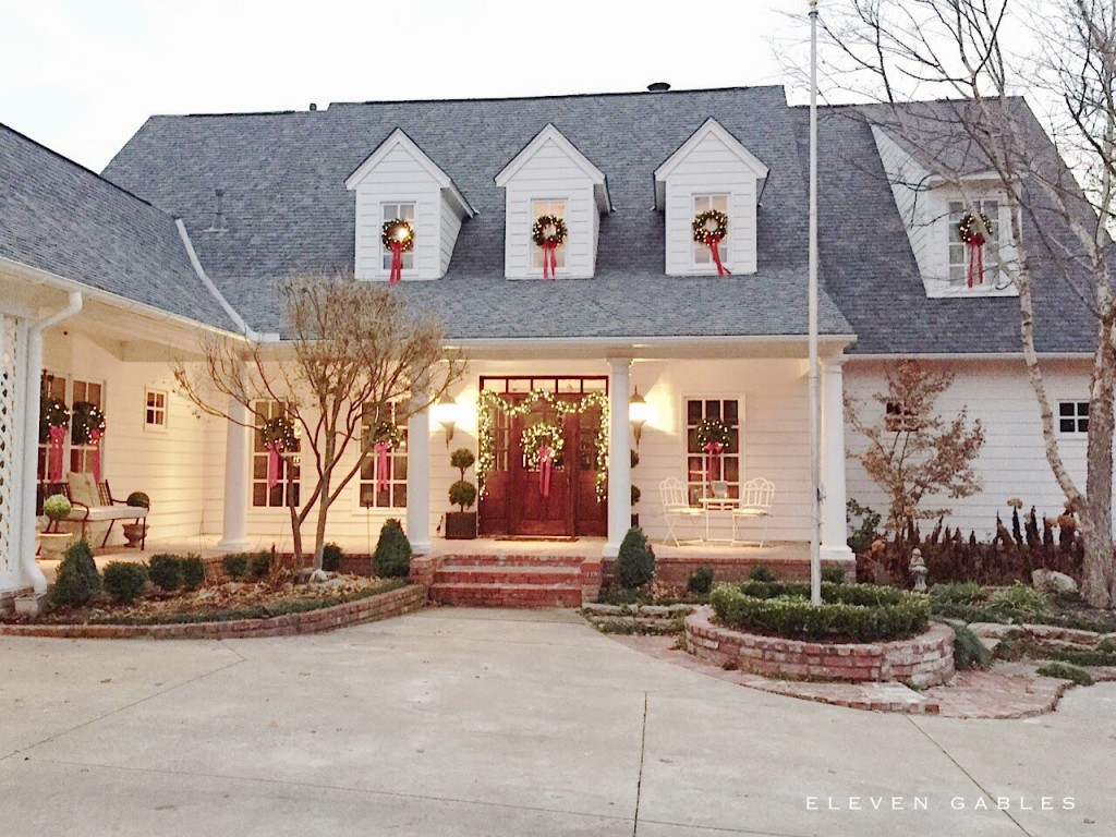 Christmas Wreath Inspiration - KristyWicks.com