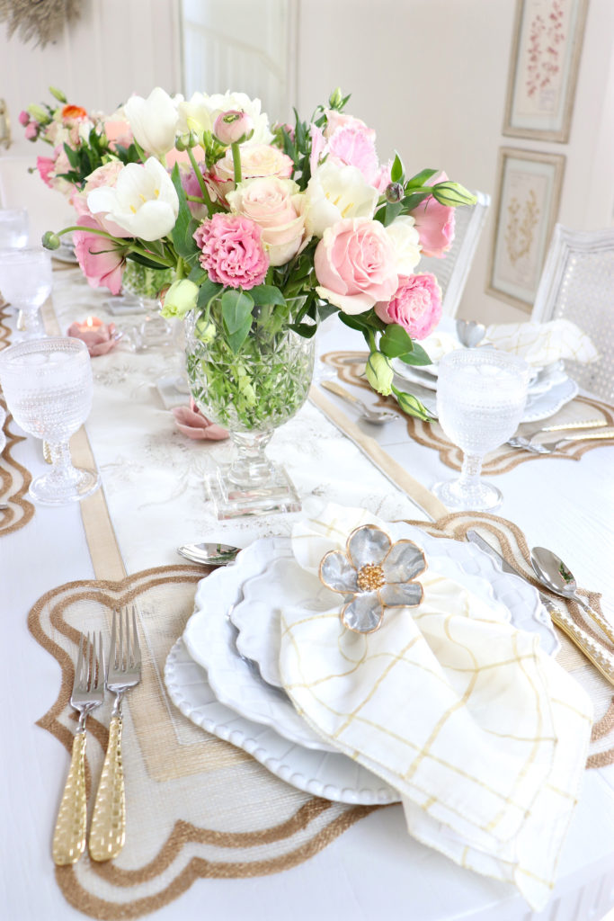 How to Create a Beautiful Spring Brunch Tablescape - The Do's & Don'ts