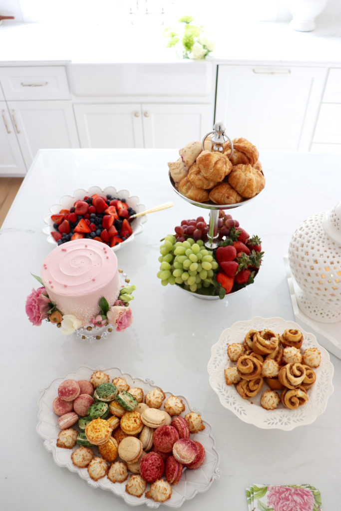 How to Create a Beautiful Spring Brunch Tablescape - The Do's & Don'ts
