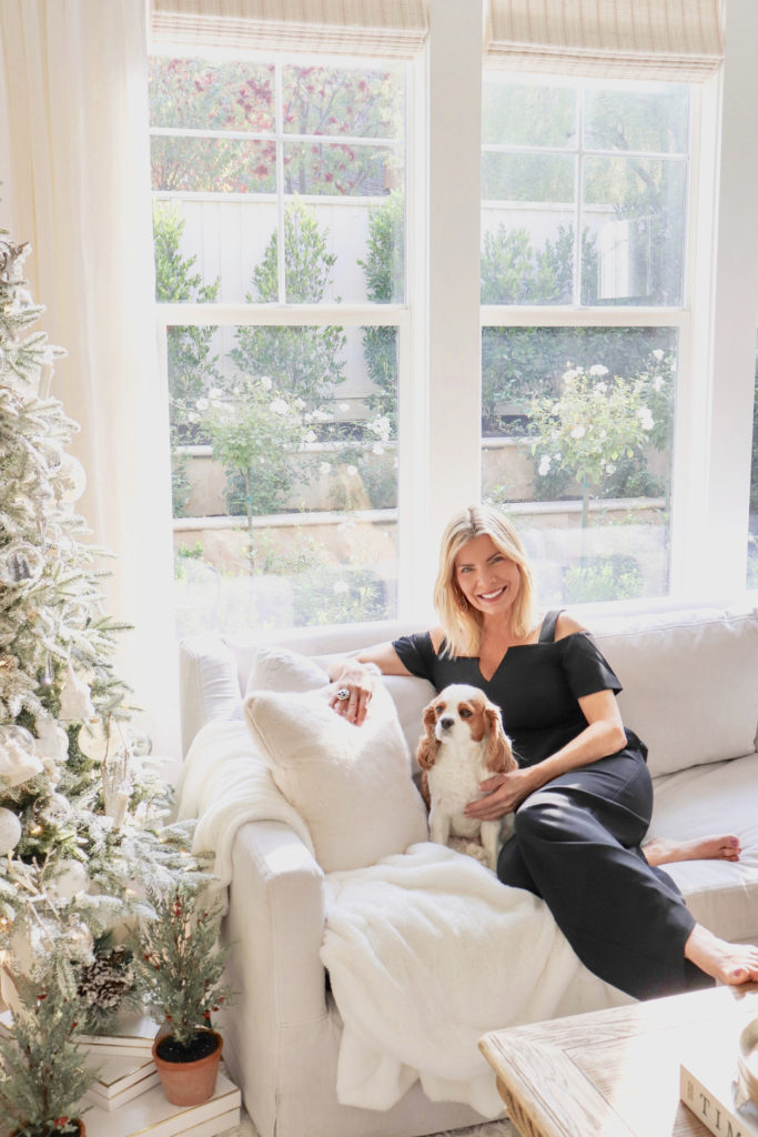 Cozy Holiday Home Decor - Loveliest Looks of Christmas| Kristywicks.com