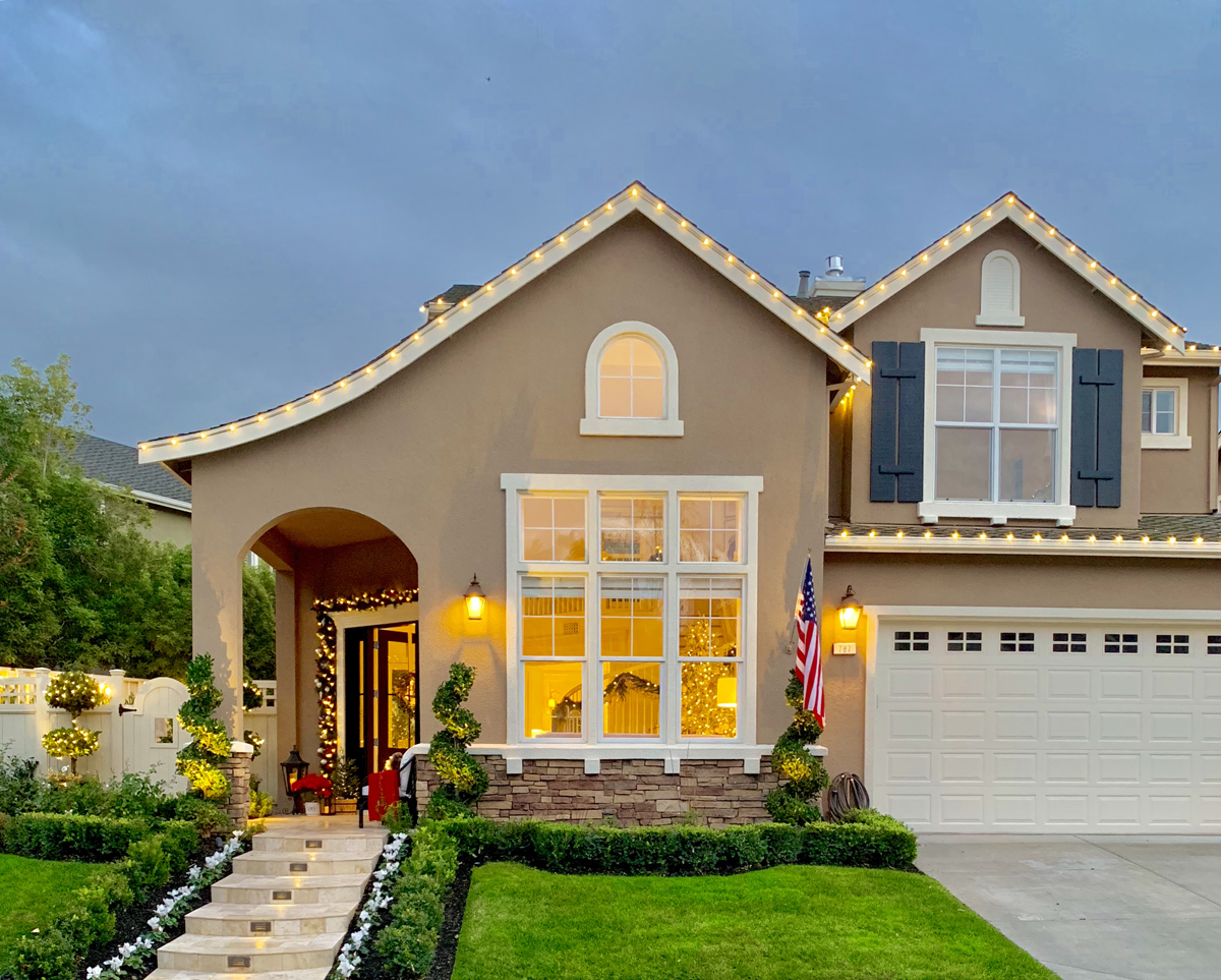 Christmas Home at Night - Holiday Decor - KristyWicks.com