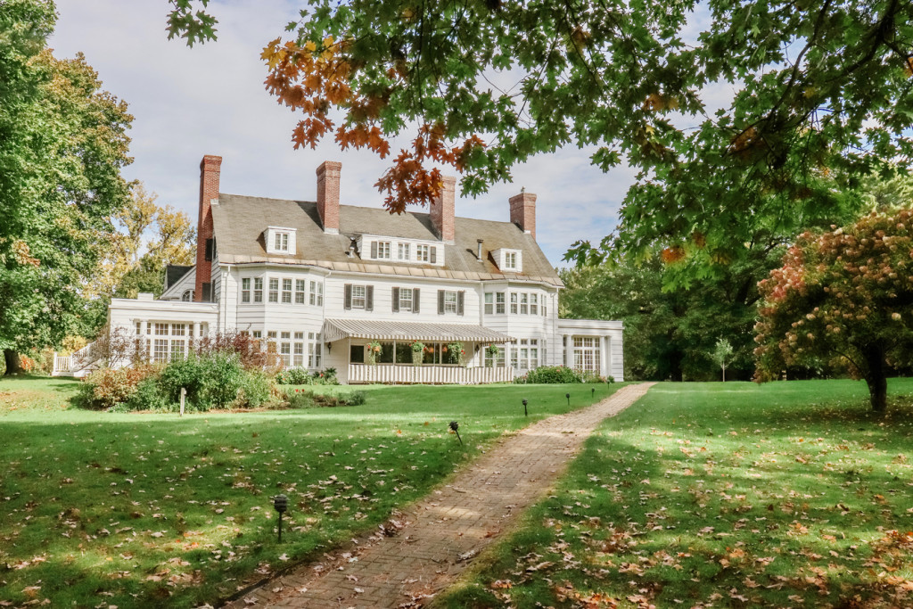 Vermont Fall Travel Guide | Fall Foliage, Hotels & More - KristyWicks.com