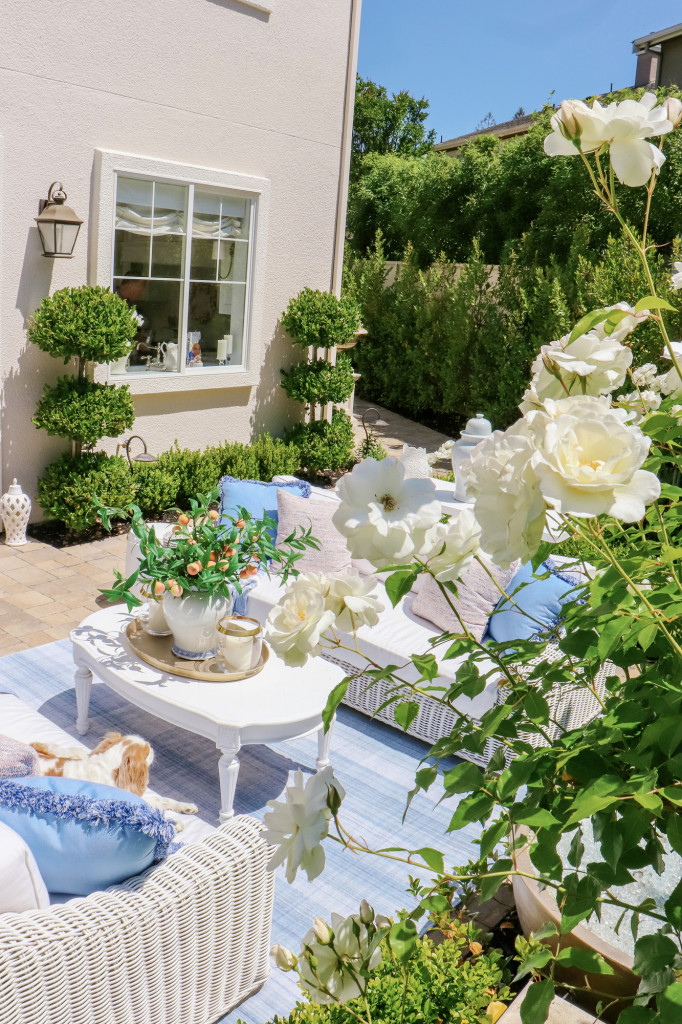 Blue & White Summer Backyard Decor Ideas - KristyWicks.com