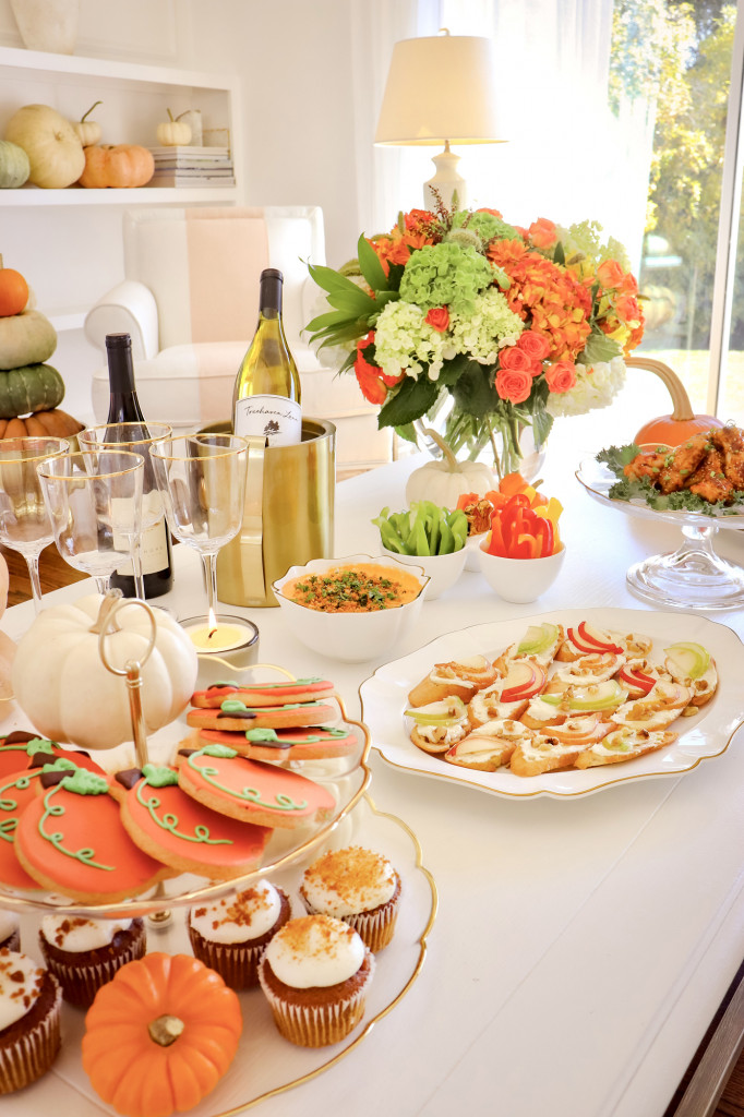 Holiday Hosting: Decor and Recipes - KristyWicks.com